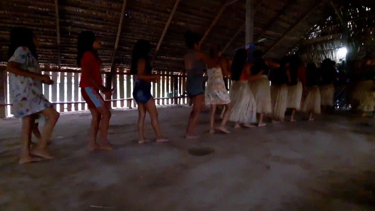 Huni kuî dance - Caucho - Acre - Brazil - 2021 - video Dailymotion