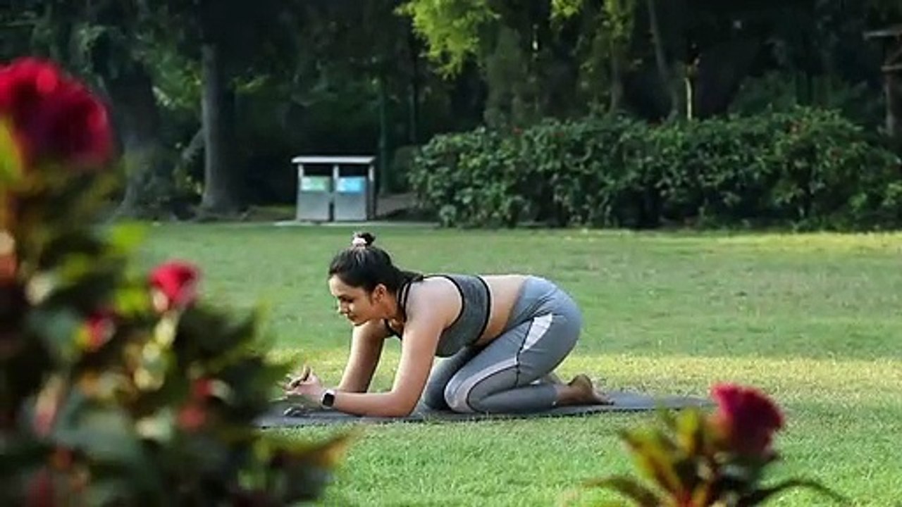 Shirshasana | शीर्षासन करने का आसान तरीका | Headstand Pose | Yoga At ...
