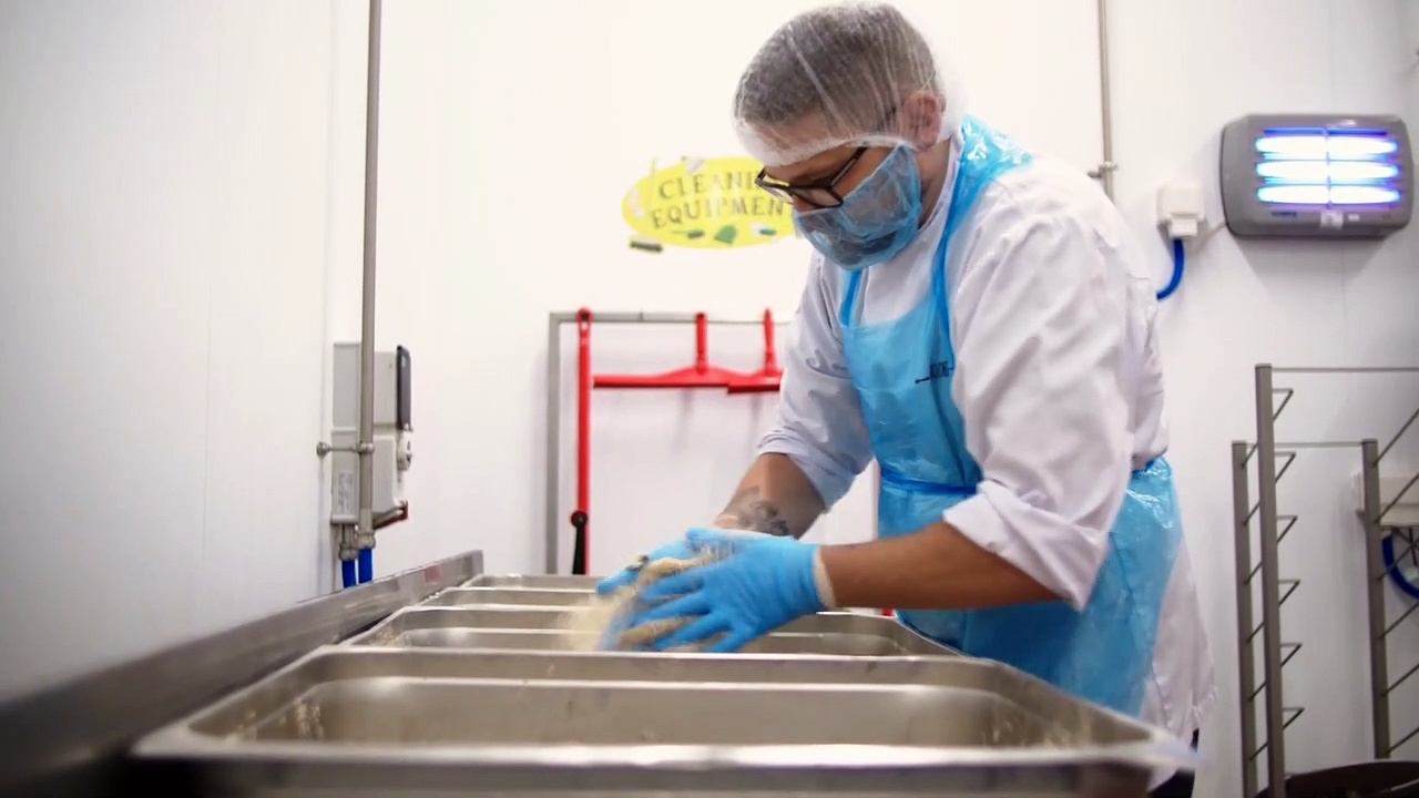 Visit to Cook in Sittingbourne - head of mix and weigh Brian Cole