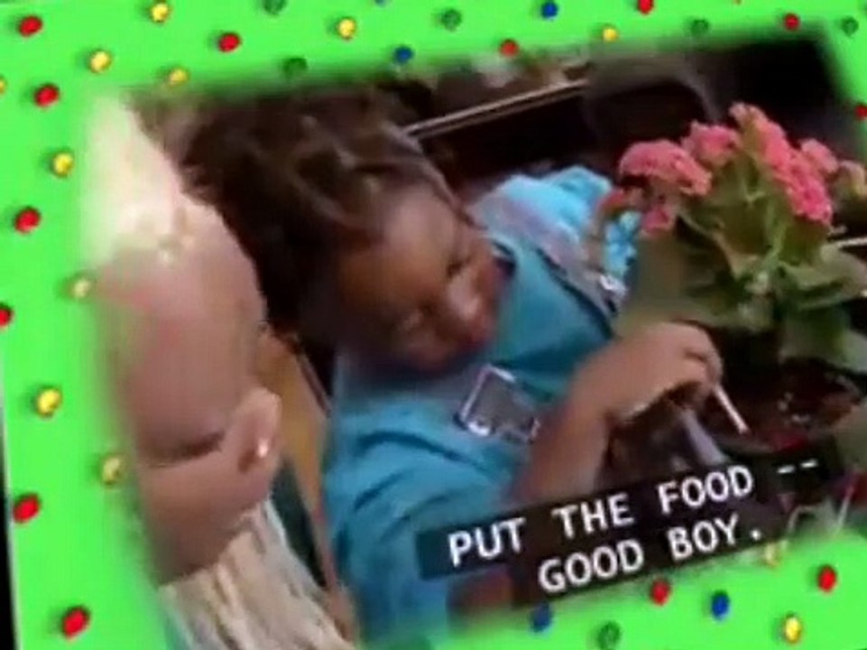 Caillou Caillou E032 Family Song - video Dailymotion