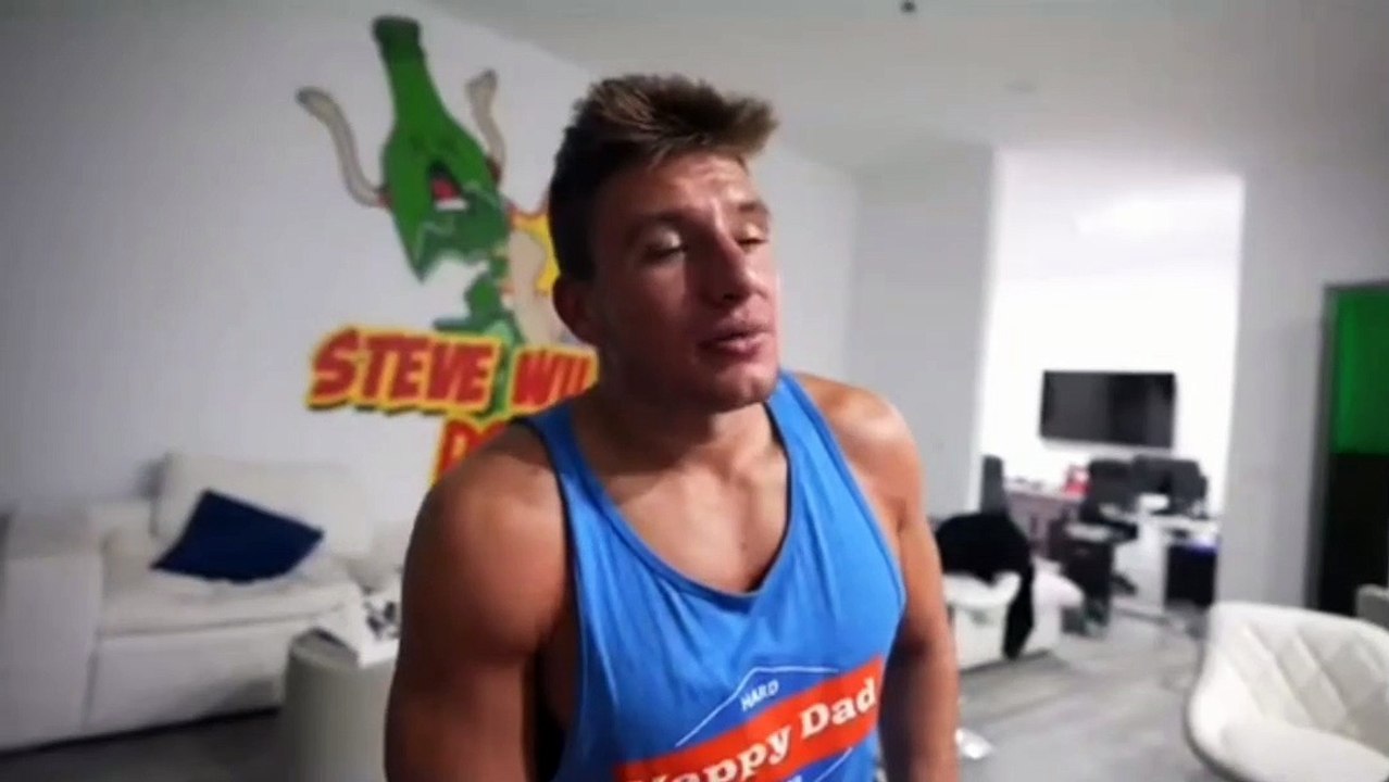 SteveWillDoIt ''I Think I Can Turn Ellen DeGeneres Straight'' - video ...