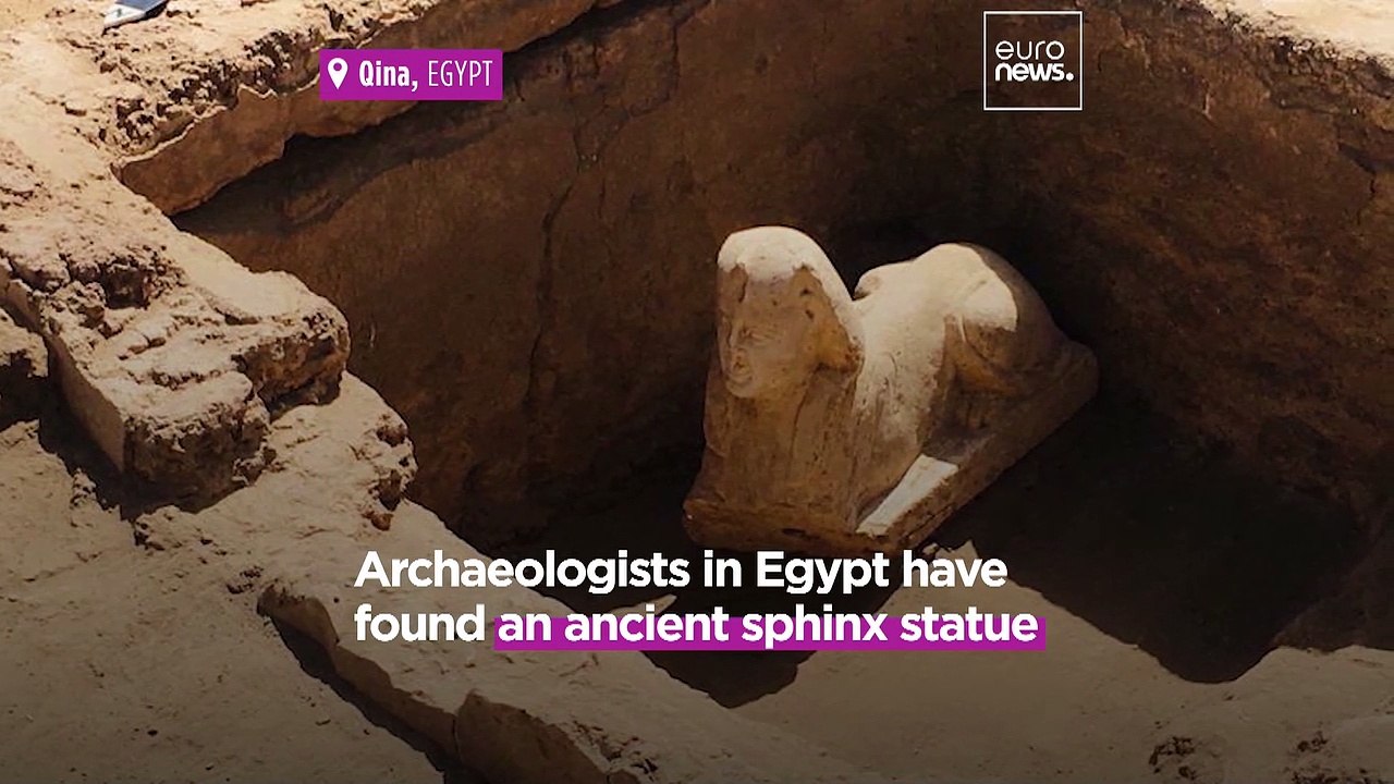 Egyptian archaeologists unearth incredible smiling sphinx of Roman ...