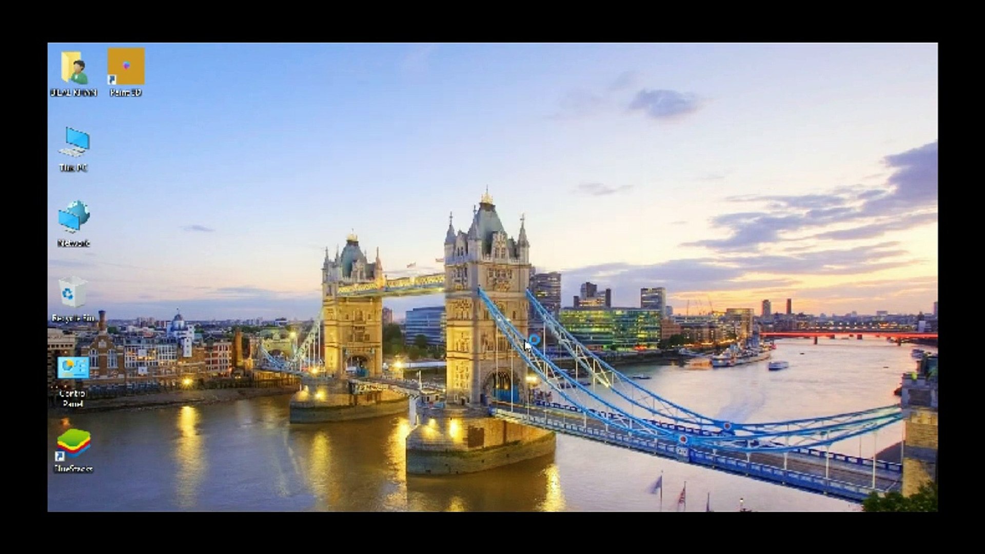 Windows 7 Tower Bridge Wallpaper