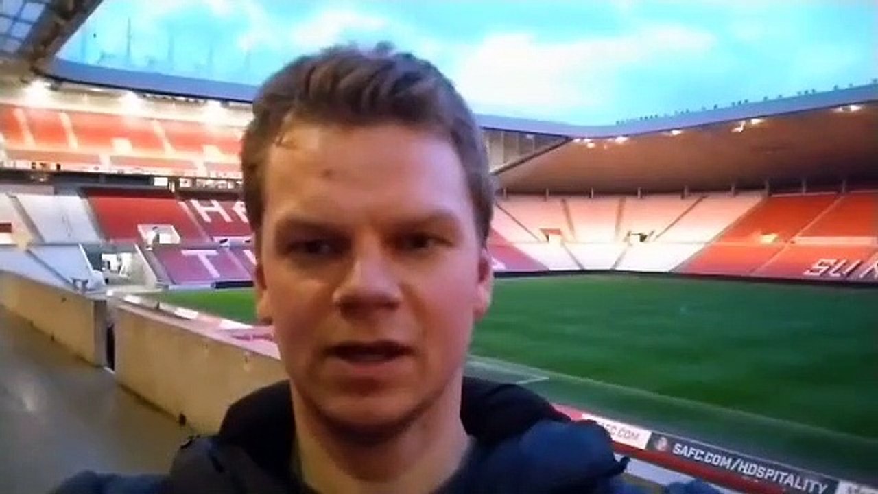 Joe Nicholson reacts after Sunderland's 1-1 draw against Luton Town ...