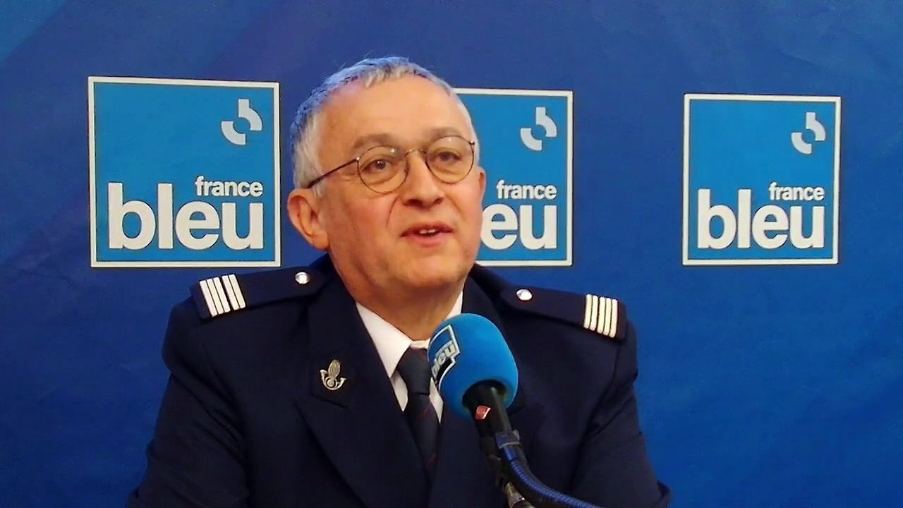Yves Bourlieux, Directeur régional des douanes de Bretagne - Vidéo ...