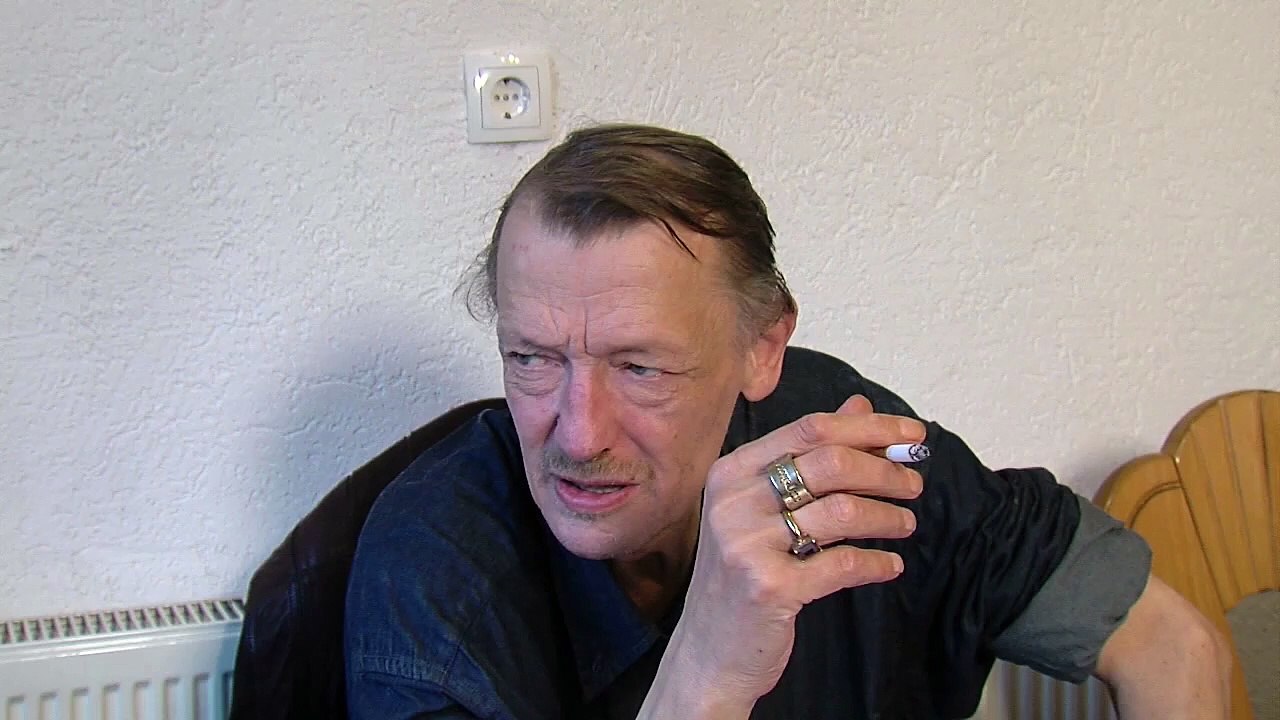 Axel Stoll im Gespräch vor dem 234. Neuschwabenland-Treffen Berlin 1/13 ...