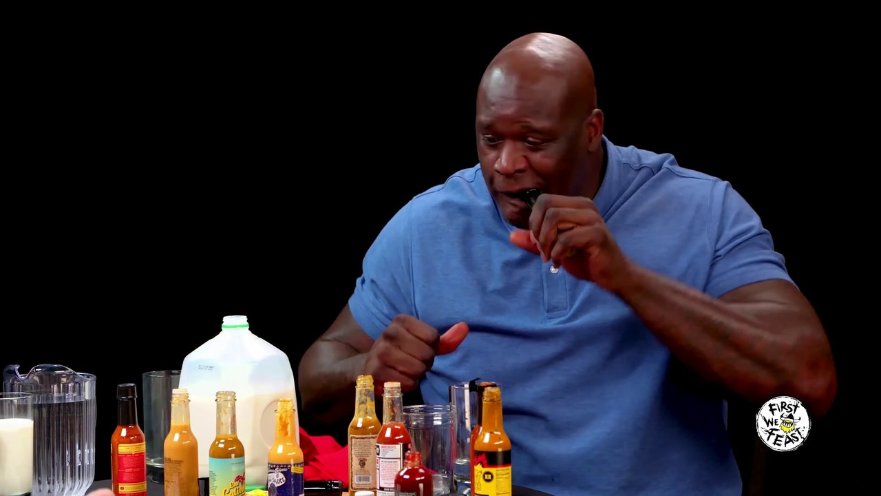 Shaq Tries to Not Make a Face While Eating Spicy Wings | Hot Ones ...