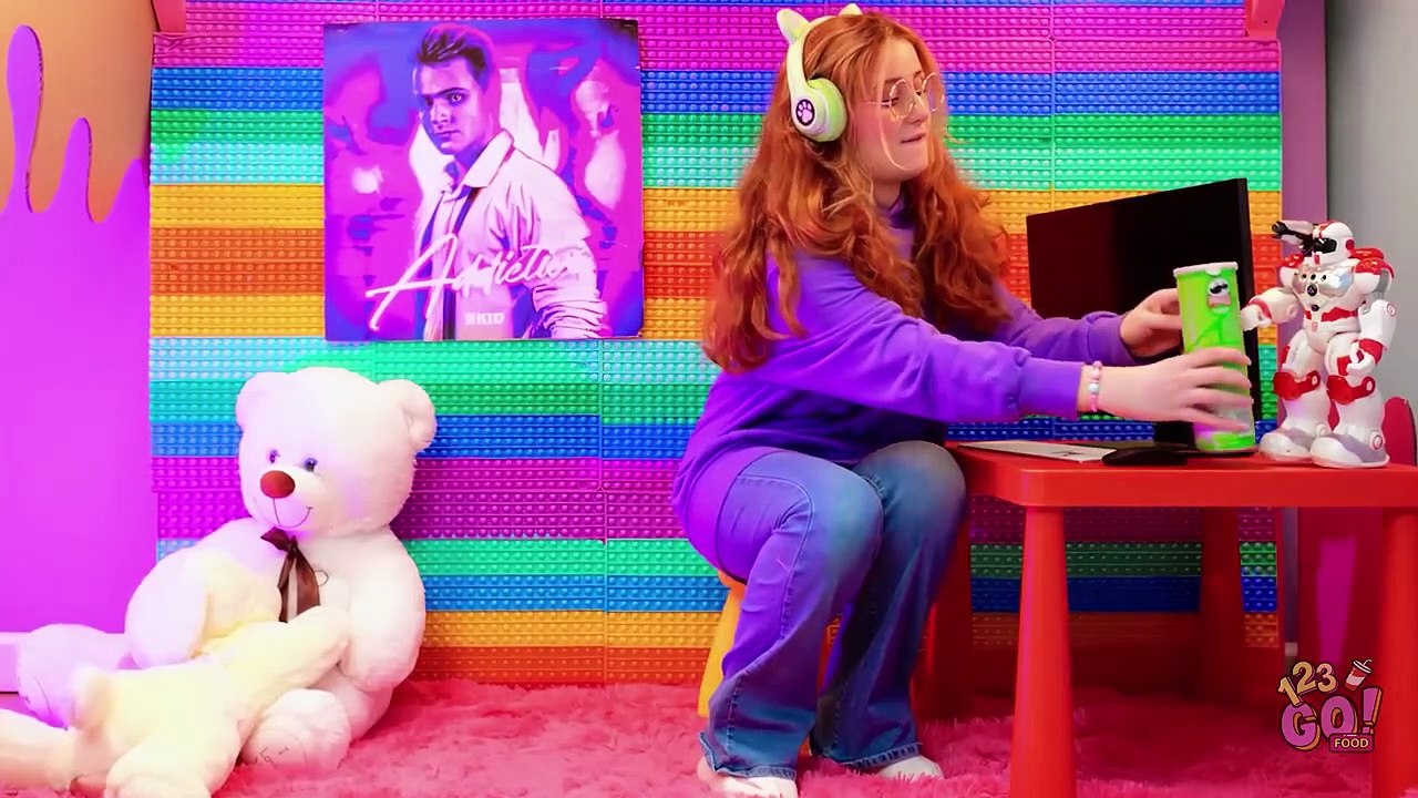 SECRET PLAYROOM UNDERGROUND - Extreme Room Makeover by 123 GO FOOD ...