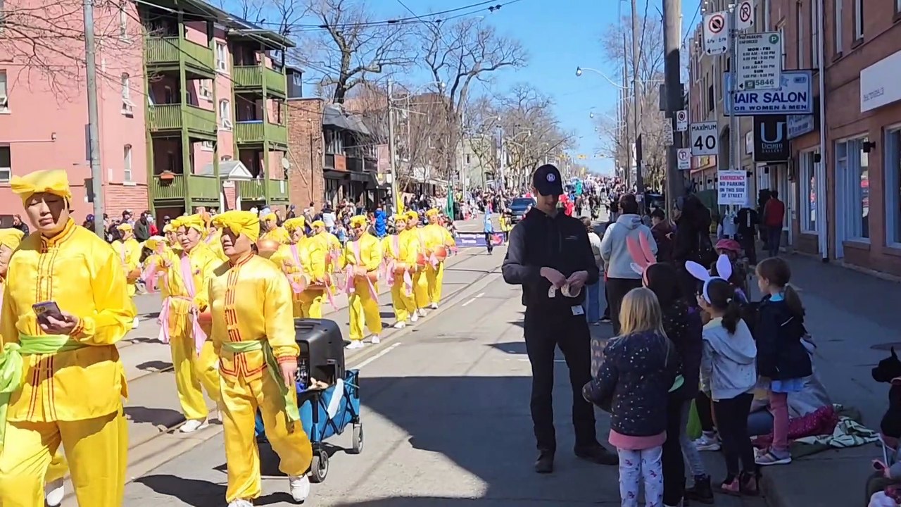 beaches easter parade 2023 weekend Toronto/canada mein easter sunday ...