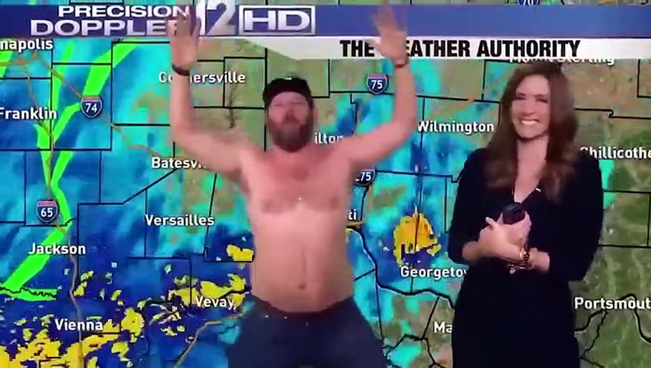 Inappropriate Moments Shown On LIVE TV! (2) - video Dailymotion