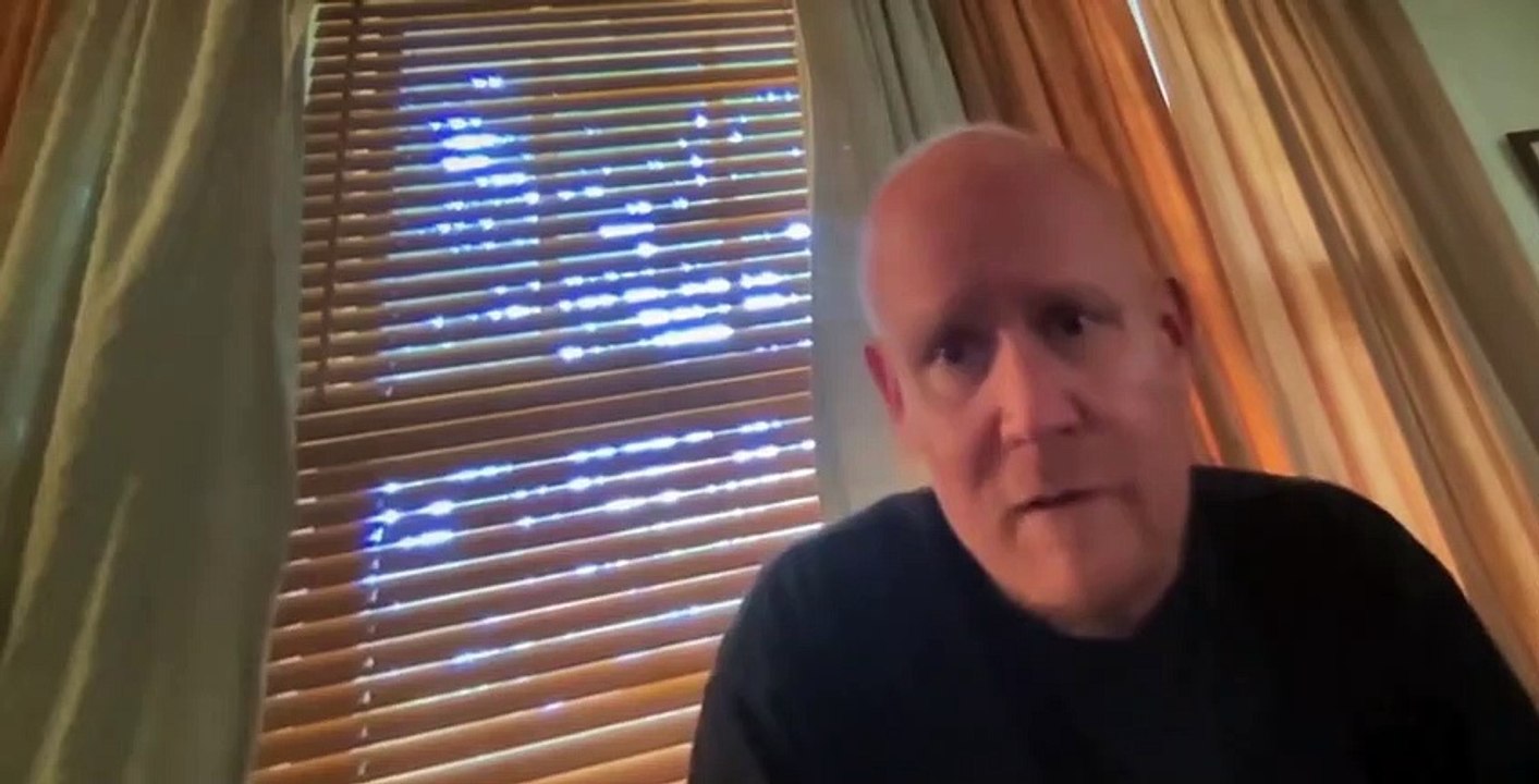 Keep This Between Us S01 E04 - video Dailymotion