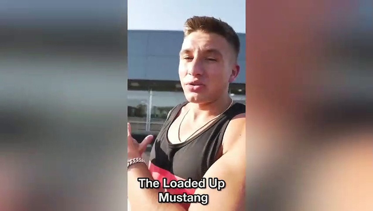 SteveWillDoIt Gives Away 2 Cars to his Friends - video Dailymotion