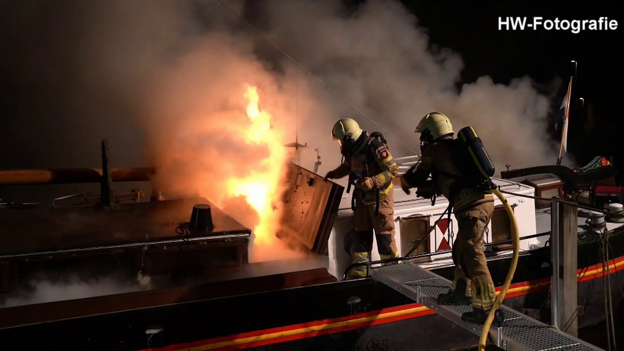 Brand veroorzaakt flinke schade aan Steilsteven Anje - Video Dailymotion