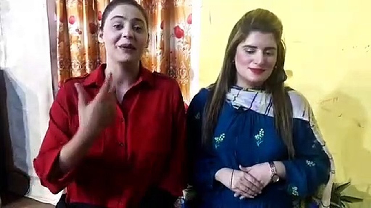 Deedar Multani or Rubab Ch ny kis sy Eid mangy - video Dailymotion