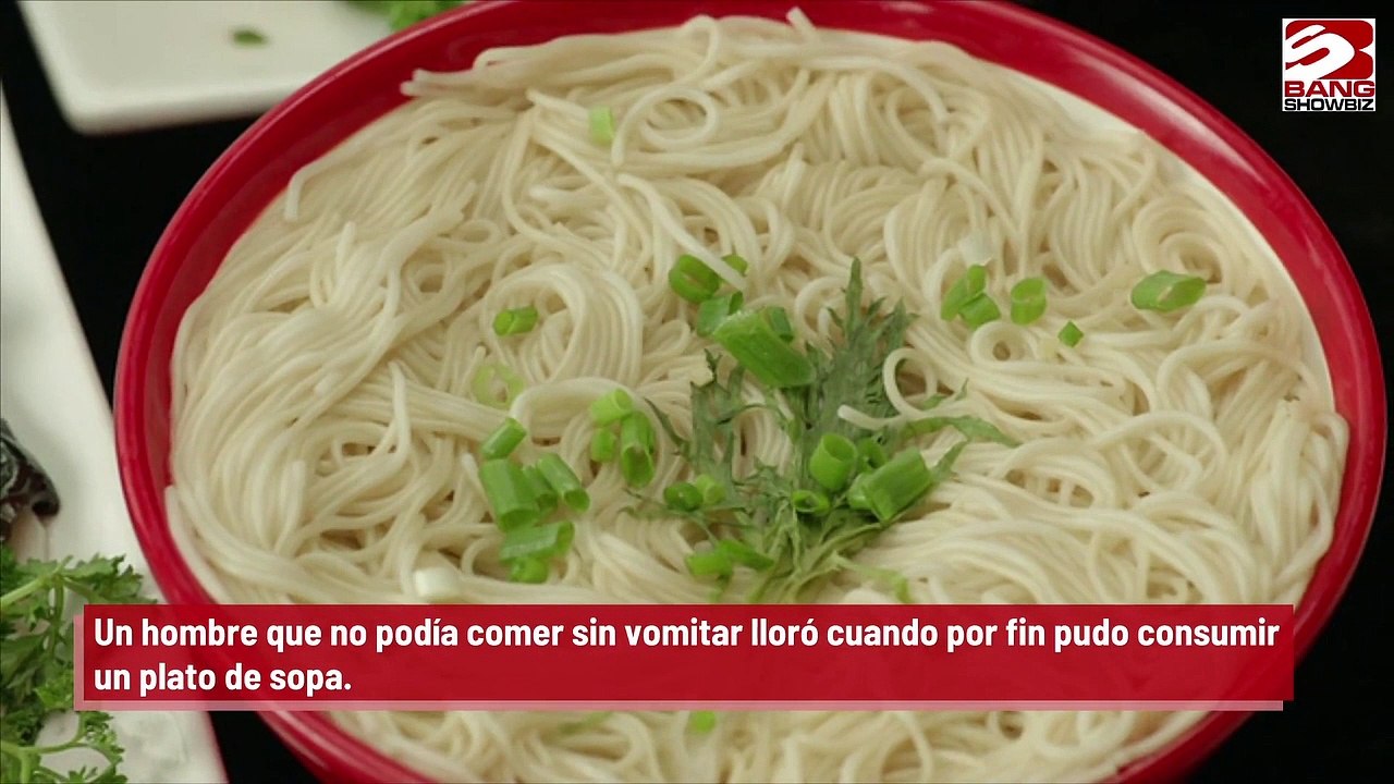 Hombre logra comer sopa sin marearse por primera vez en su vida - Vídeo ...