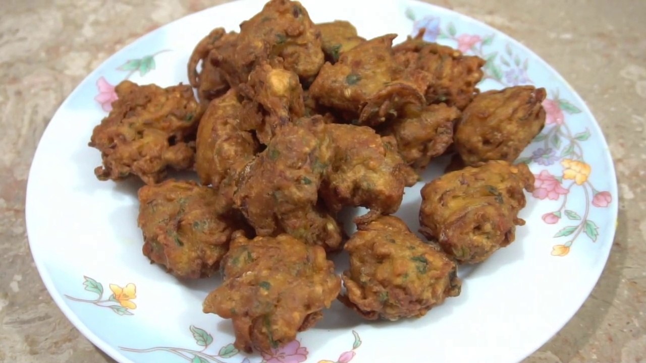 Crispy Aloo Pyaz Pakora Recipe | Pakora Recipe By Simply Cooking ...