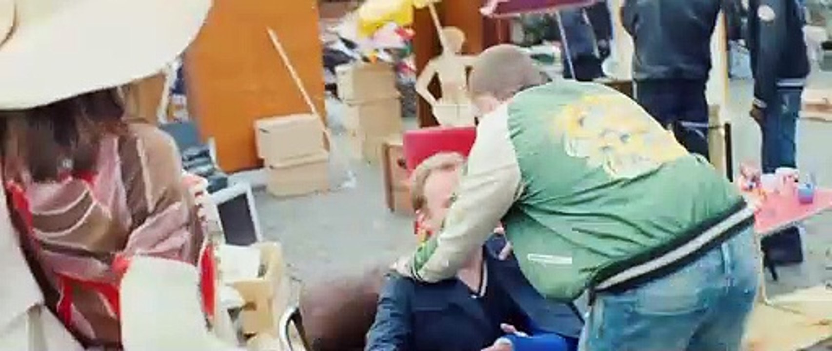 &Me Bande-annonce (EN) - Vidéo Dailymotion