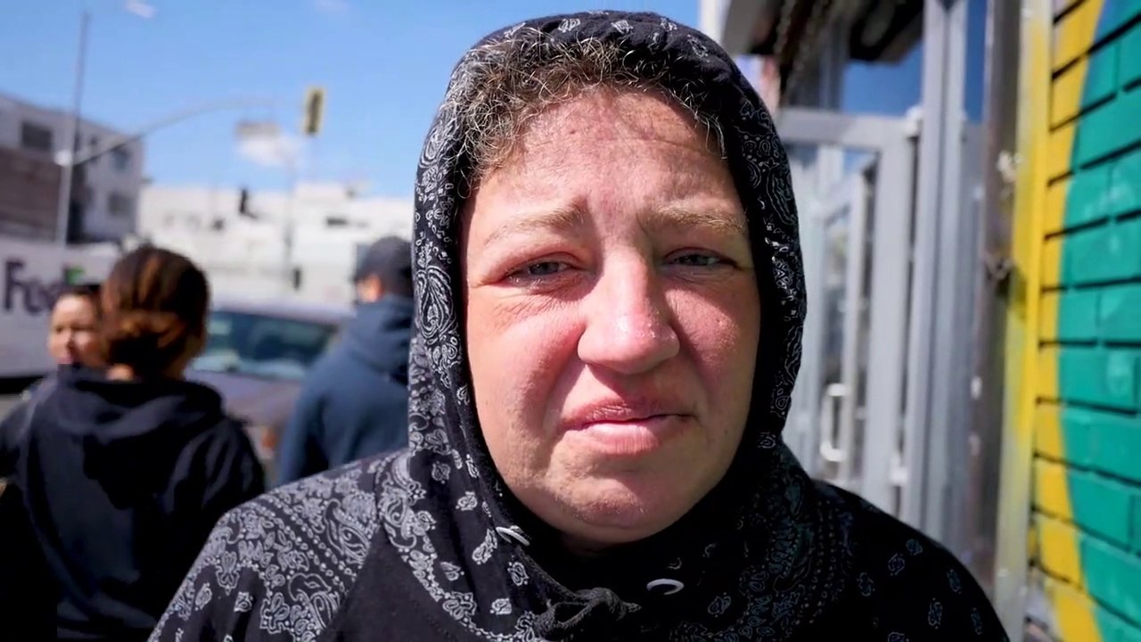 Homeless Woman Shares Heartbreaking Story of Homelessness in Los ...