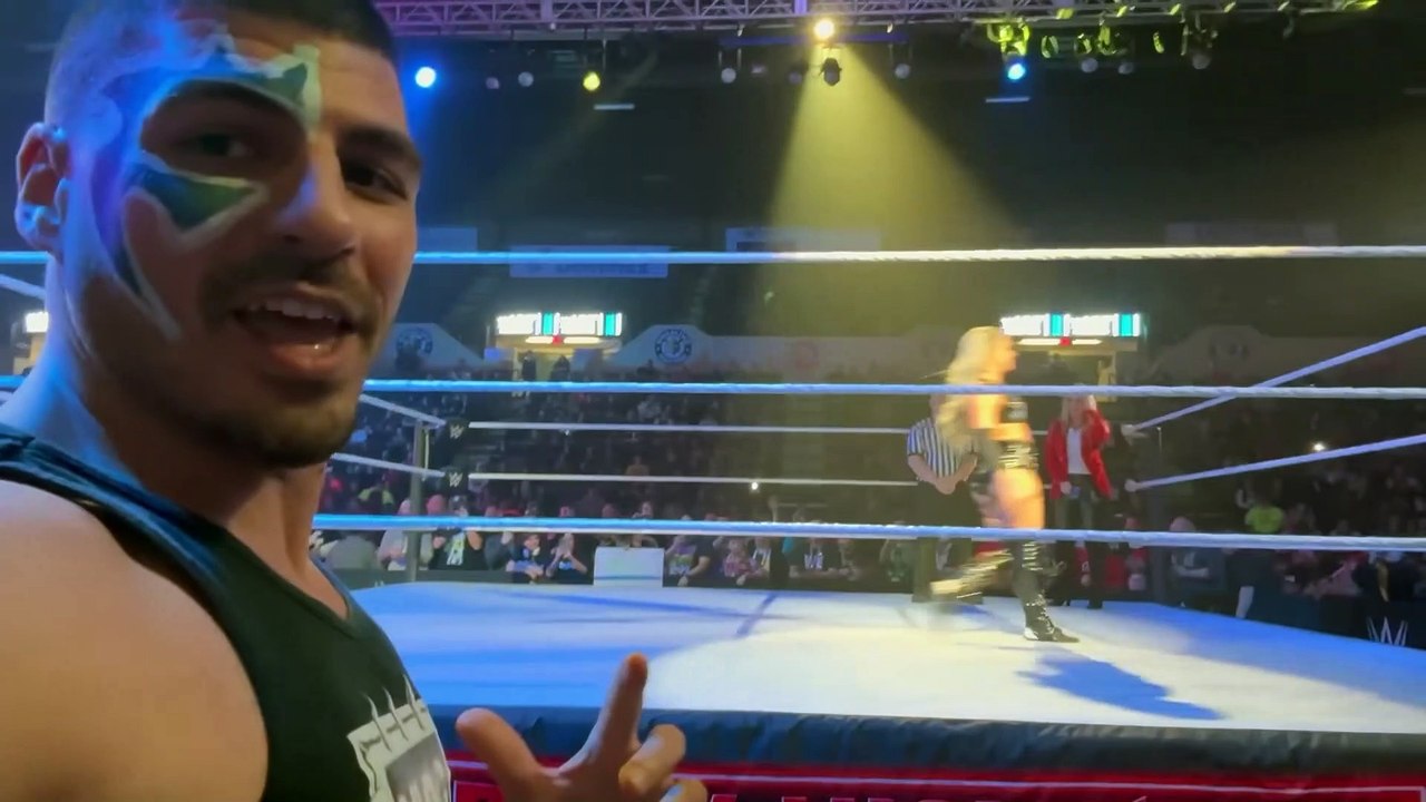 Liv Morgan vs Sonya DeVille Street Fight Full Match - WWE Live Holiday ...