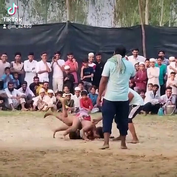 Amazing kushti|girl pehlwan vs bona pehlwan - video Dailymotion
