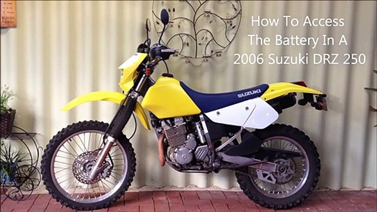 How To Access The Battery In A 2006 Suzuki DRZ 250 - video Dailymotion