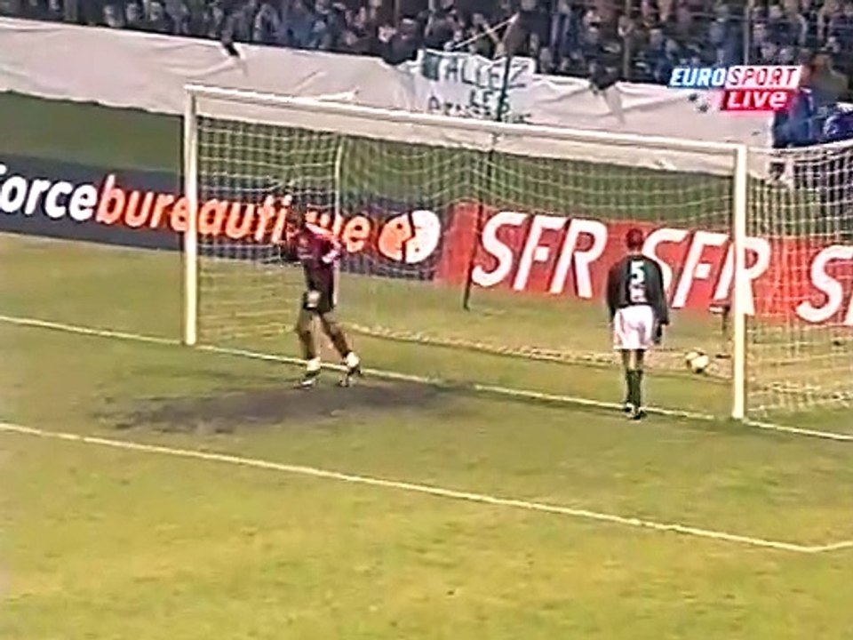 15/02/03 : FCL-SRFC : CSC Davy Merabti (58') - Vidéo Dailymotion