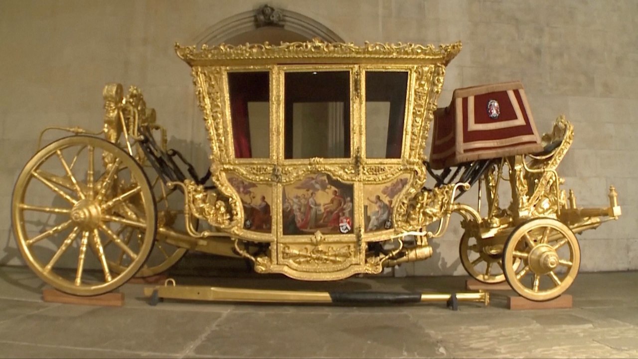 A Golden Chariot Awaits King Charles’ Coronation - video Dailymotion