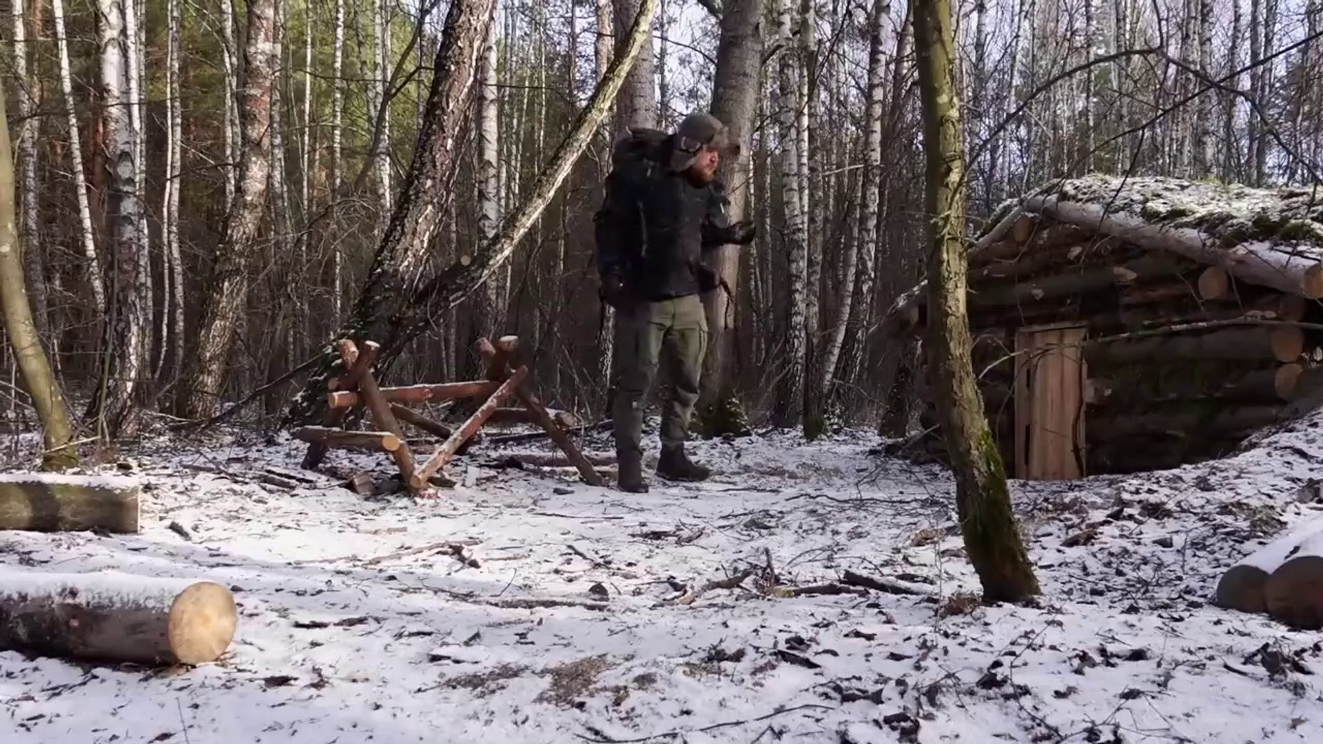 Bushcraft Winter Shelter