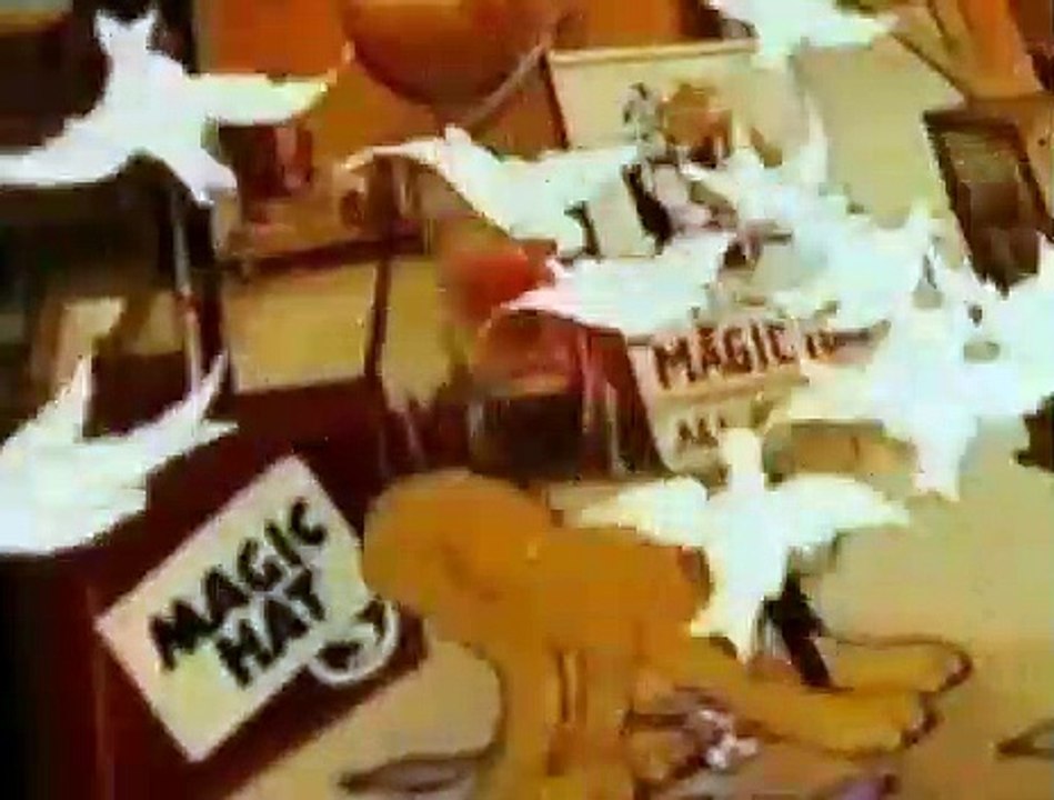 Mickey Mouse Sound Cartoons (1936) - Mickey's Grand Opera - video ...