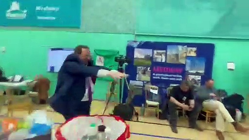 Medway Group Labour Leader Vince Maple running to his team