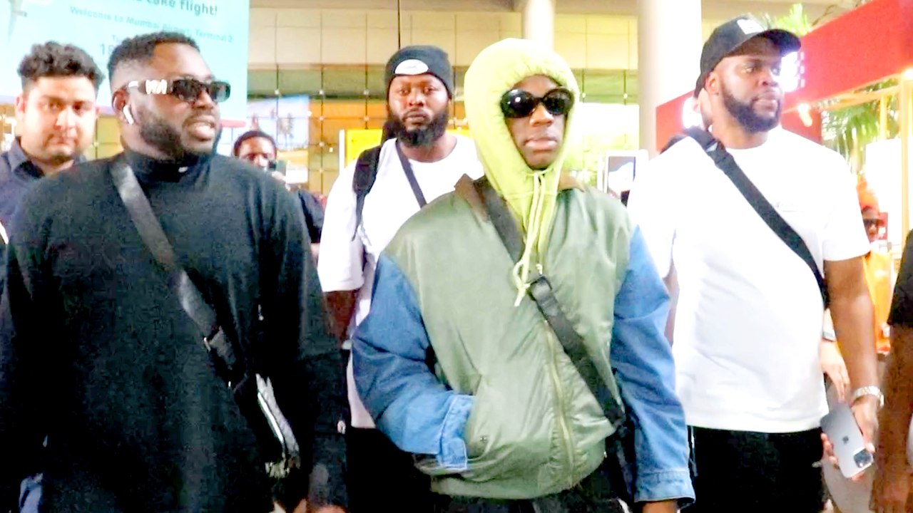 Calm Down Singer Rema Welcomed With Dhols In India - video Dailymotion