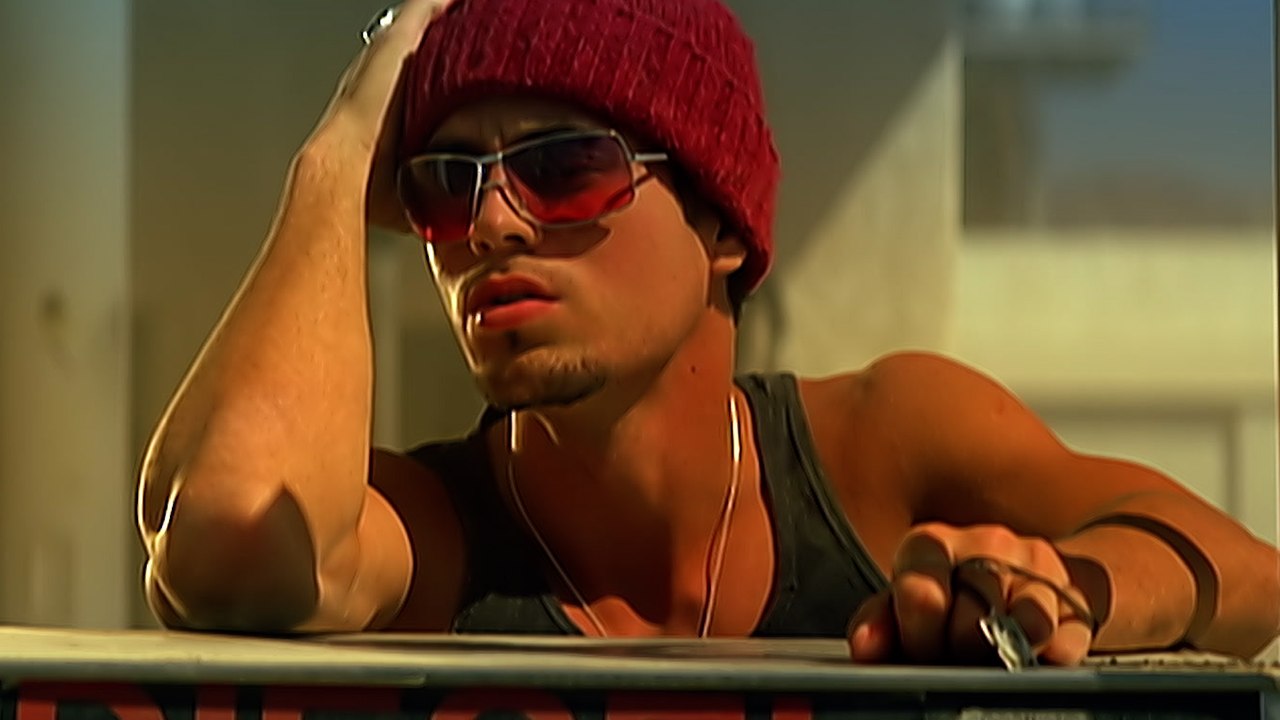 Enrique Iglesias - Heroe - video Dailymotion