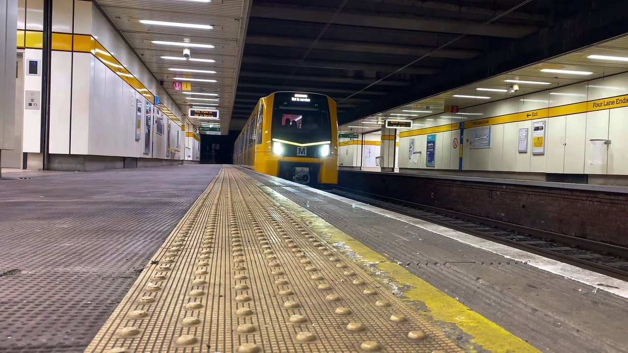 New Stadler Metro train completes its first test run on the network ...