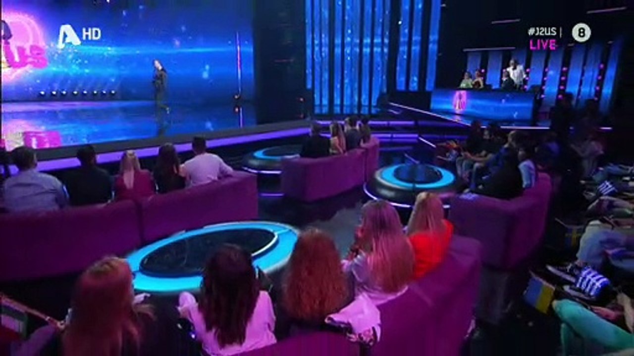 J2US: Η έναρξη του σόου, η ηχηρή απουσία της Γαρμπή και η μεγάλη έκπληξη! - video Dailymotion