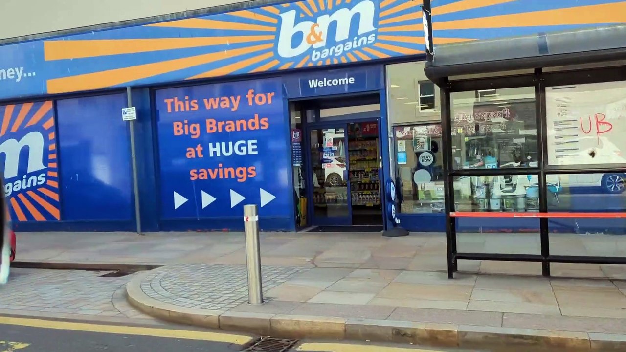 Fife family to take on Tuk Tuk challenge - video Dailymotion