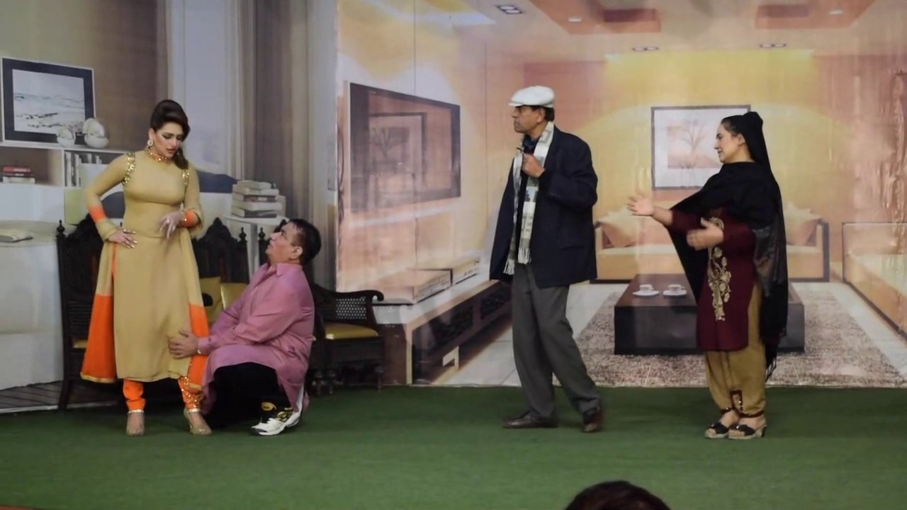 MEHAK NOOR AND NASIR CHINYOTI STAGE DRAMA #stage #drama #MehakNoor # ...