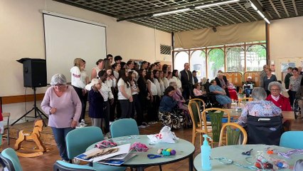 Kermesse à l'Ehpad des Monts du soir - Loire Forez - TL7, Télévision ...