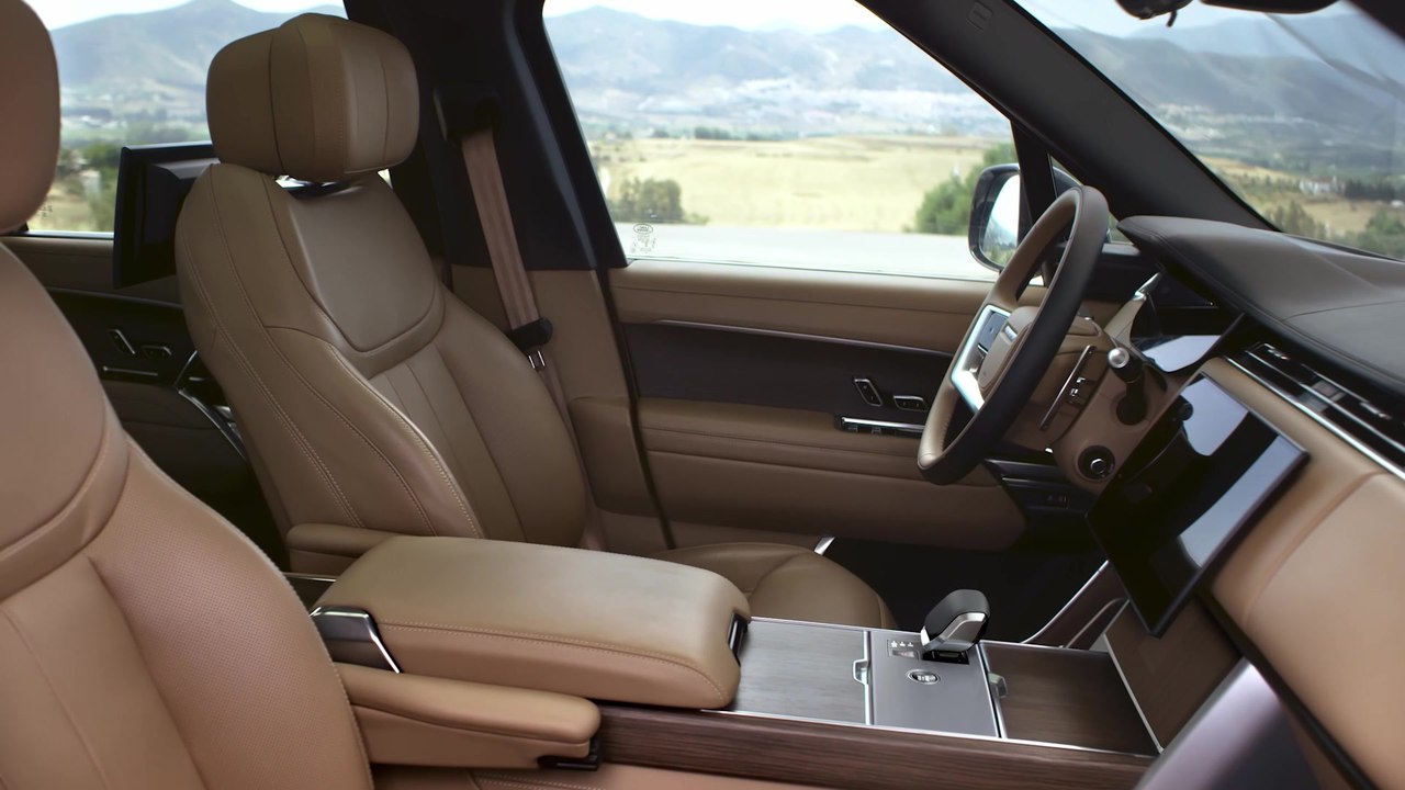 Range Rover First Edition Interior Design in Perlino - video Dailymotion