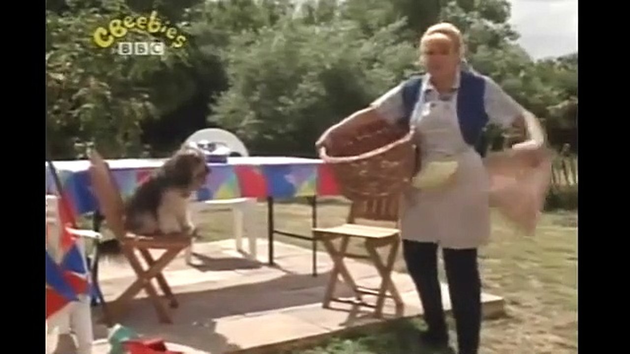 Come Outside CLEANING - video Dailymotion