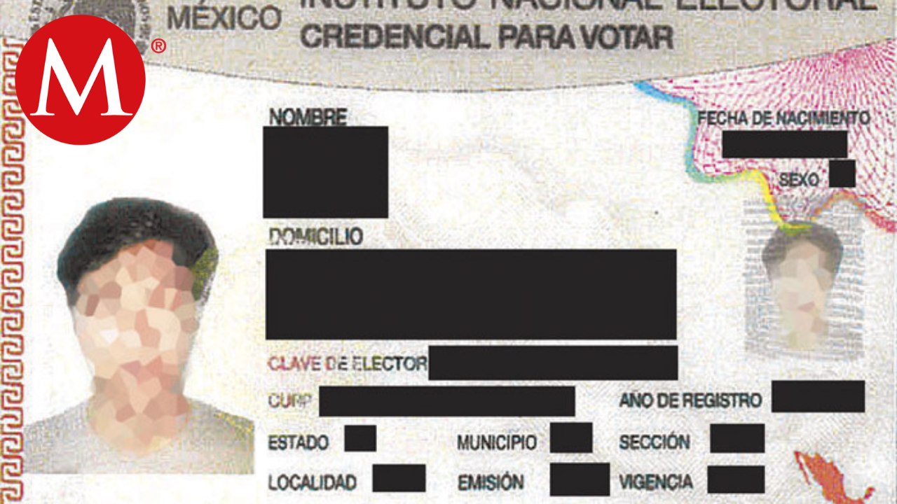 Por sólo 2 mil pesos, se puede obtener una credencial falsa del INE en ...