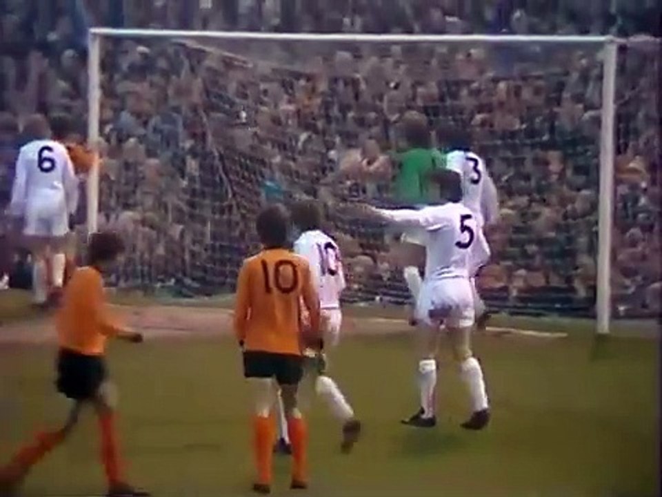 Wolverhampton Wanderers vs. Tottenham Hotspur 1971-1972 - Dailymotion Video