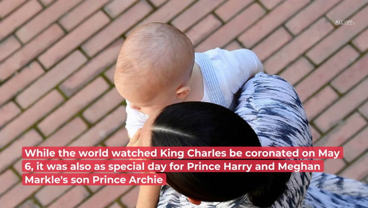 Royal Gifts: Prince Archie Gets A Personalized Birthday Present - video ...