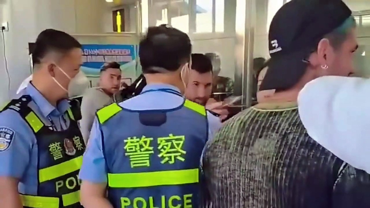 Lionel Messi en China: ¿qué pasó con su pasaporte que lo retuvieron en ...