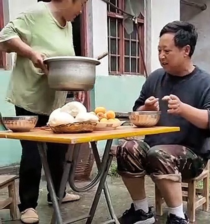 Bad dinner 2023 - video Dailymotion