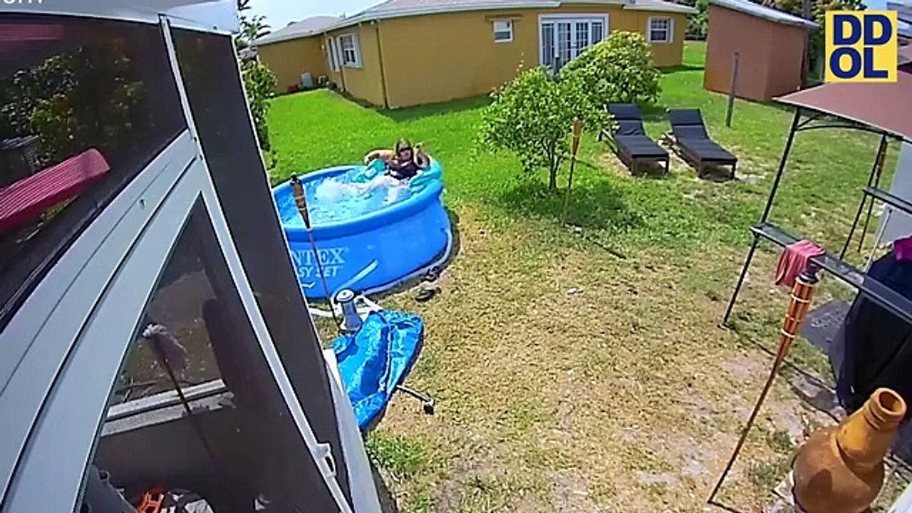 Funniest_Fails_Caught_on_Security_Cameras_|_CCTV_Fails_Compilation(360p ...