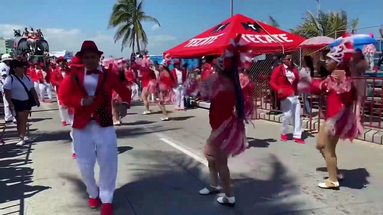 Comparsa cubana quiere regresar al Carnaval de Veracruz - Vídeo Dailymotion