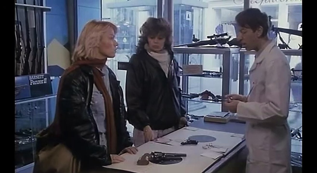 L'exécutrice | movie | 1986 | Official Trailer - video Dailymotion