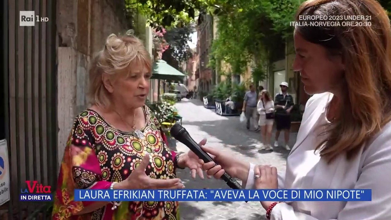 Intervista shock Laura Efrikian truffata - Video Dailymotion
