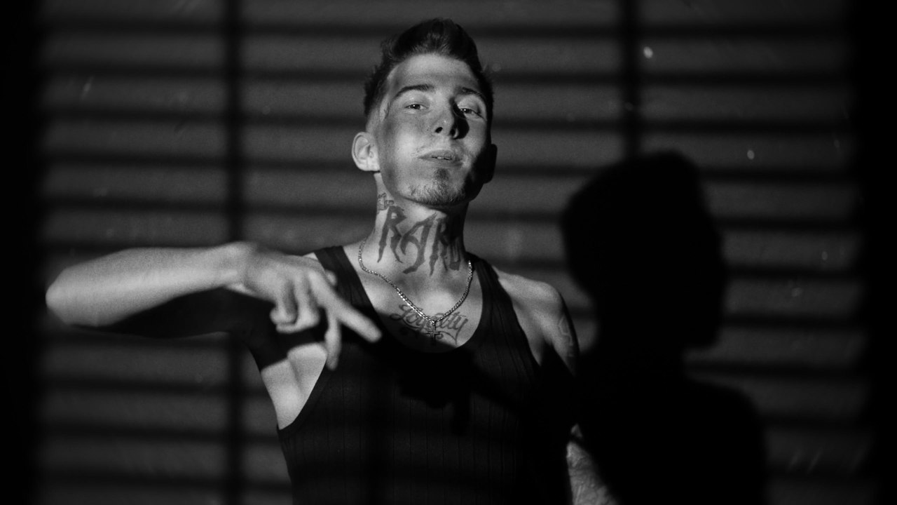 DZWS - Banii înainte de zdrențe - video Dailymotion