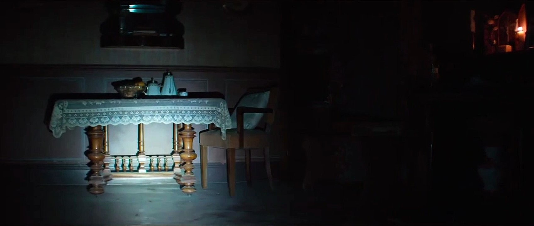 La Nonne 2 Bande-annonce VO (2023) Bonnie Aarons, Taissa Farmiga ...